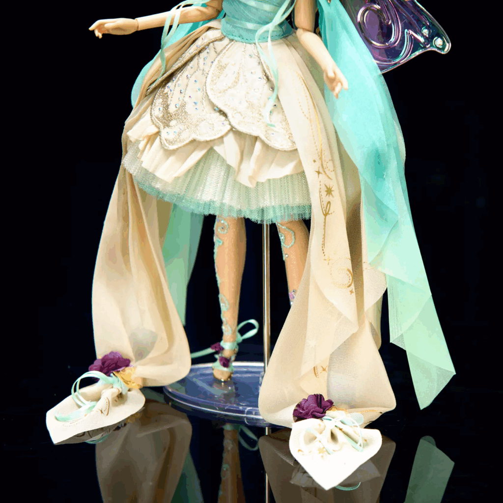 Tinker Bell Limited Edition Doll – Peter Pan – Disney Designer ...